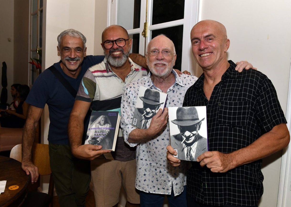 Marco Nanini faz noite de autógrafos de "O Avesso do Bordado" - JP Revistas